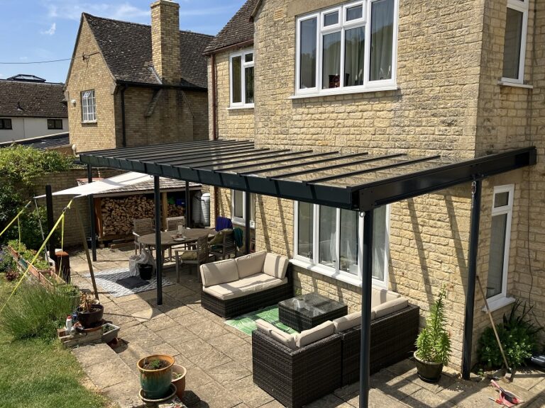 Architectural Steel Canopy in Oxford - Rank Engineering